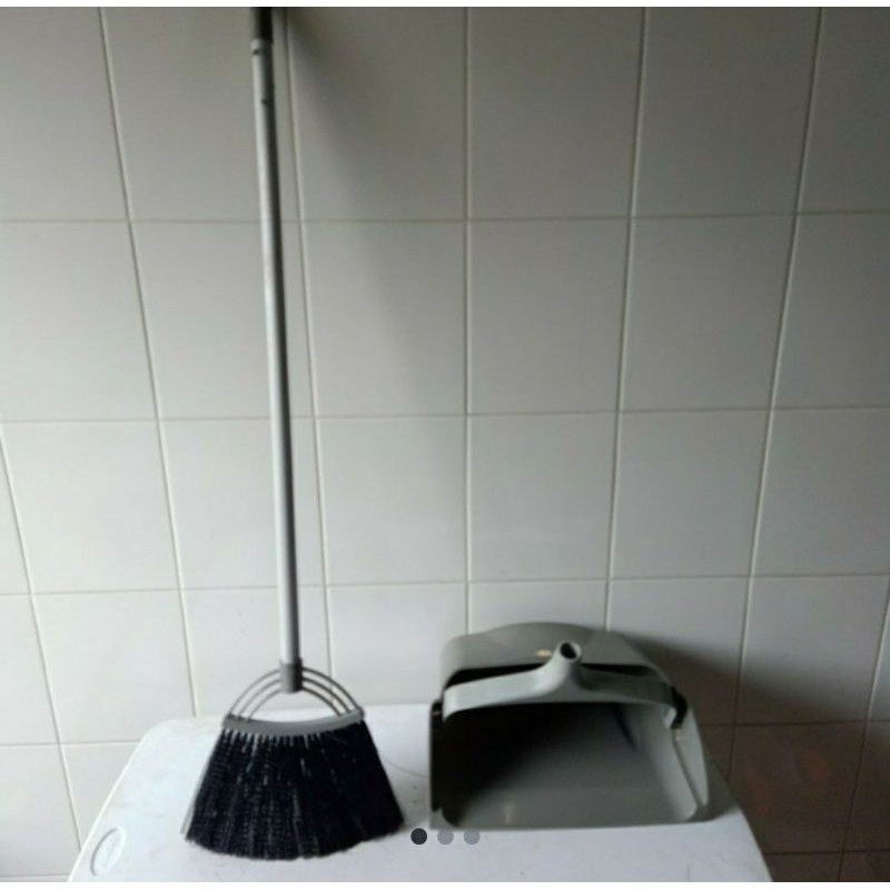 Jual tempat sampah bisa di tekuk set sapu mini NAGATA No 0413 | Shopee ...