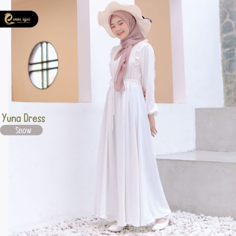 Jual Yuna dress by emka hijab/ dress simpel kekinian | Shopee Indonesia