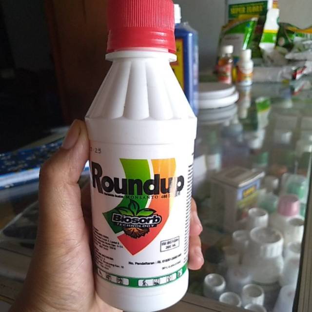 Jual ROUNDUP 200ML /PEMBASMI RUMPUT/ ROUNDUP HERBISIDA | Shopee Indonesia