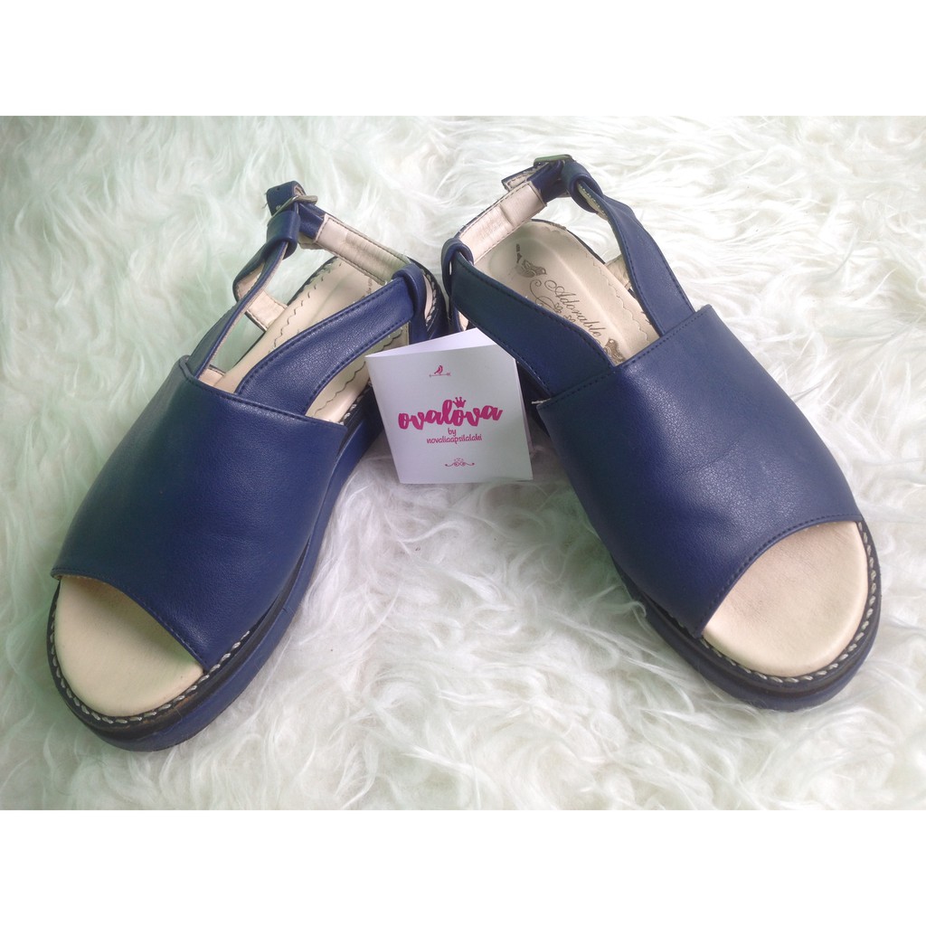 Jual SEPATU NAVY PRELOVED (ADORABLE PROJECT) | Shopee Indonesia