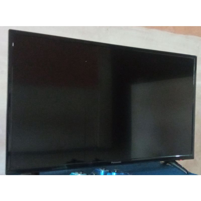 Jual LED Panasonic 32 Inch TH-32D302G -PANEL LCD | Shopee Indonesia