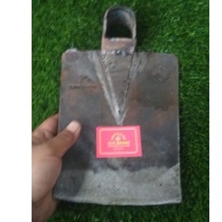 Jual Cangkul besi pacul cap mata alat pertanian dan perkebunan | Shopee ...