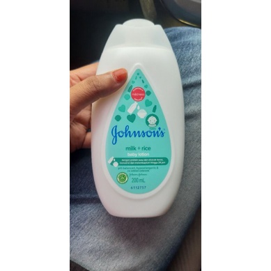 Jual johnson baby lotion 200ml | Shopee Indonesia