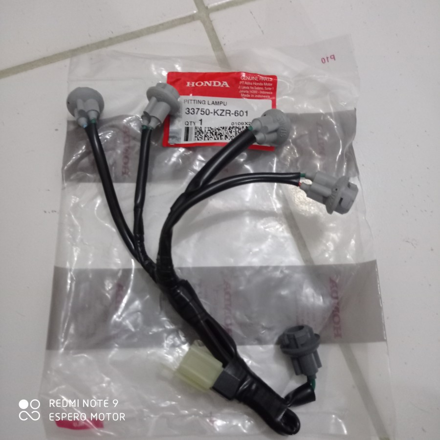 Jual Socket Cop Pitting Lampu Belakang Vario125 Vario150 Vario 125 150 ...