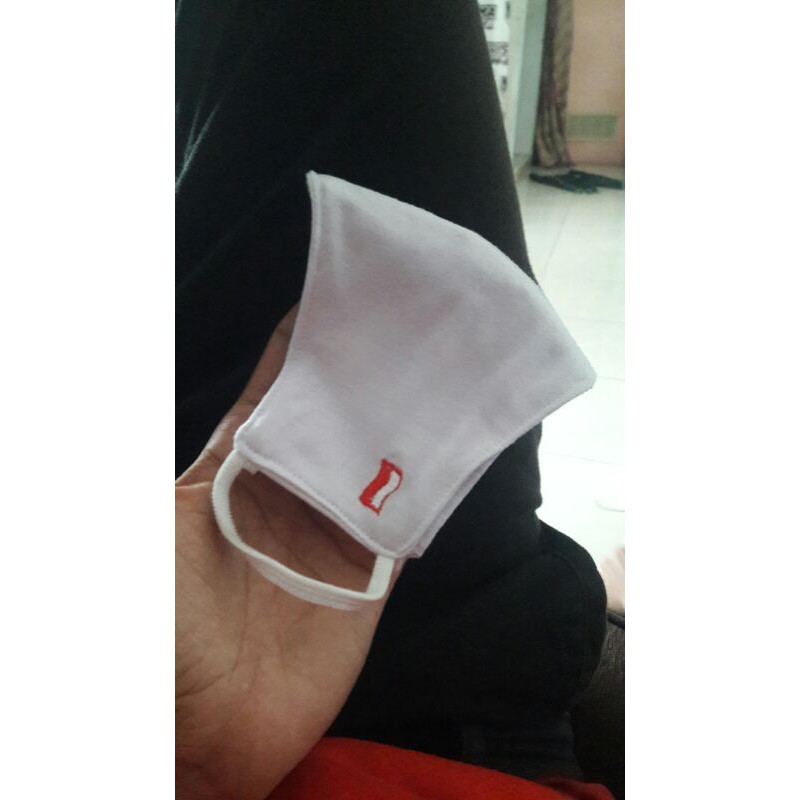 Jual masker kain 3ply bahan PE lembut Rp 3000/pics | Shopee Indonesia Jual masker kain 3ply bahan PE lembut Rp 3000/pics | Shopee Indonesia