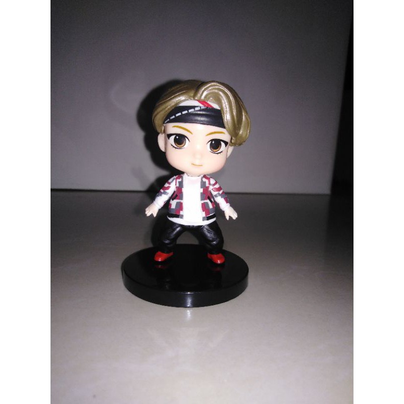 Jual Action Figure BTS Kpop BTS Figure RM Jungkook Suga V JHope Jimin ...