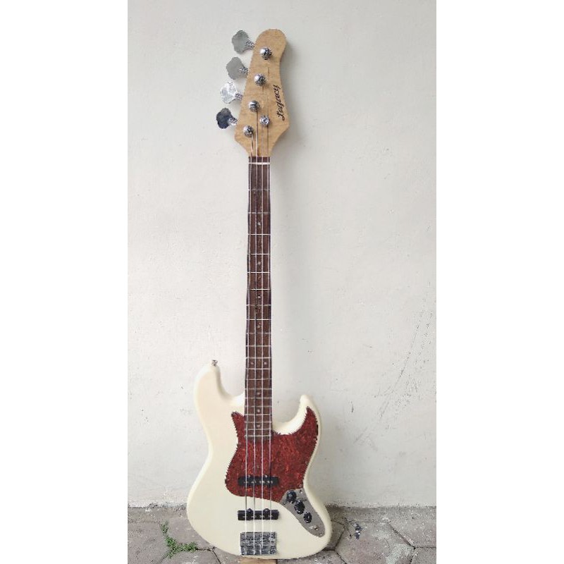 Jual GITAR BASS LEGACY | Shopee Indonesia