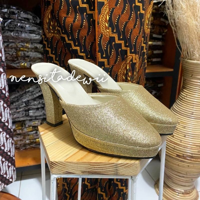 Jual Selop Gliter, Selop Pengantin / Prewedding - Warna Gold | Shopee ...