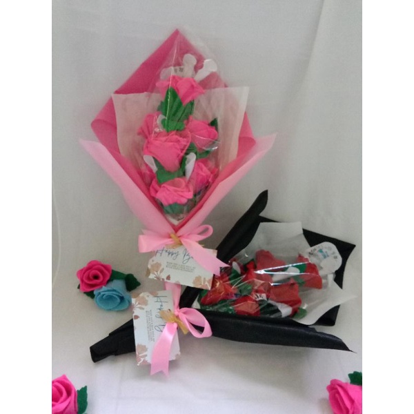 Jual Bucket Bunga Mawar Flanel - Bunga 7 Tangkai - gift wisuda - ulang ...