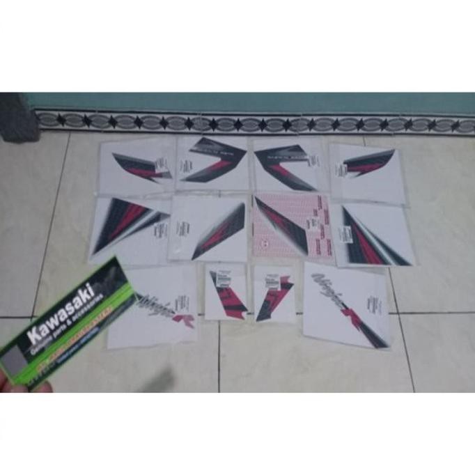Jual New striping stiker full set ninja r putih 2013 - 2014 original ...
