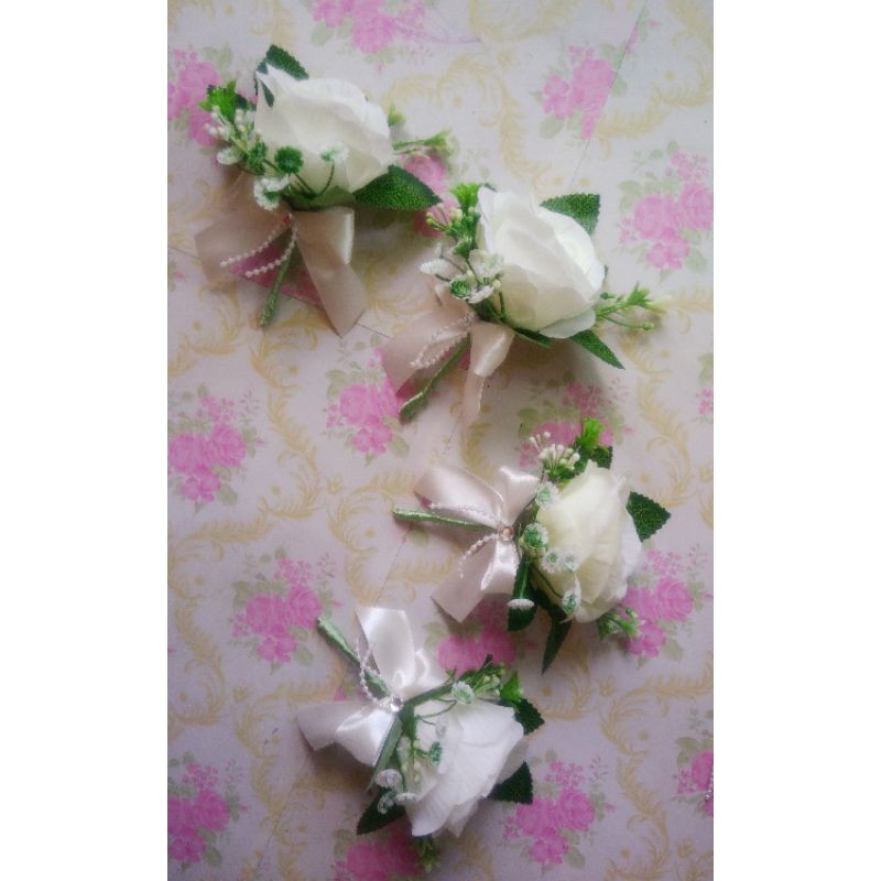 Jual BUNGA JAS PENGANTIN LELAKI/corsage/ jas bunga pengantin (putih ...