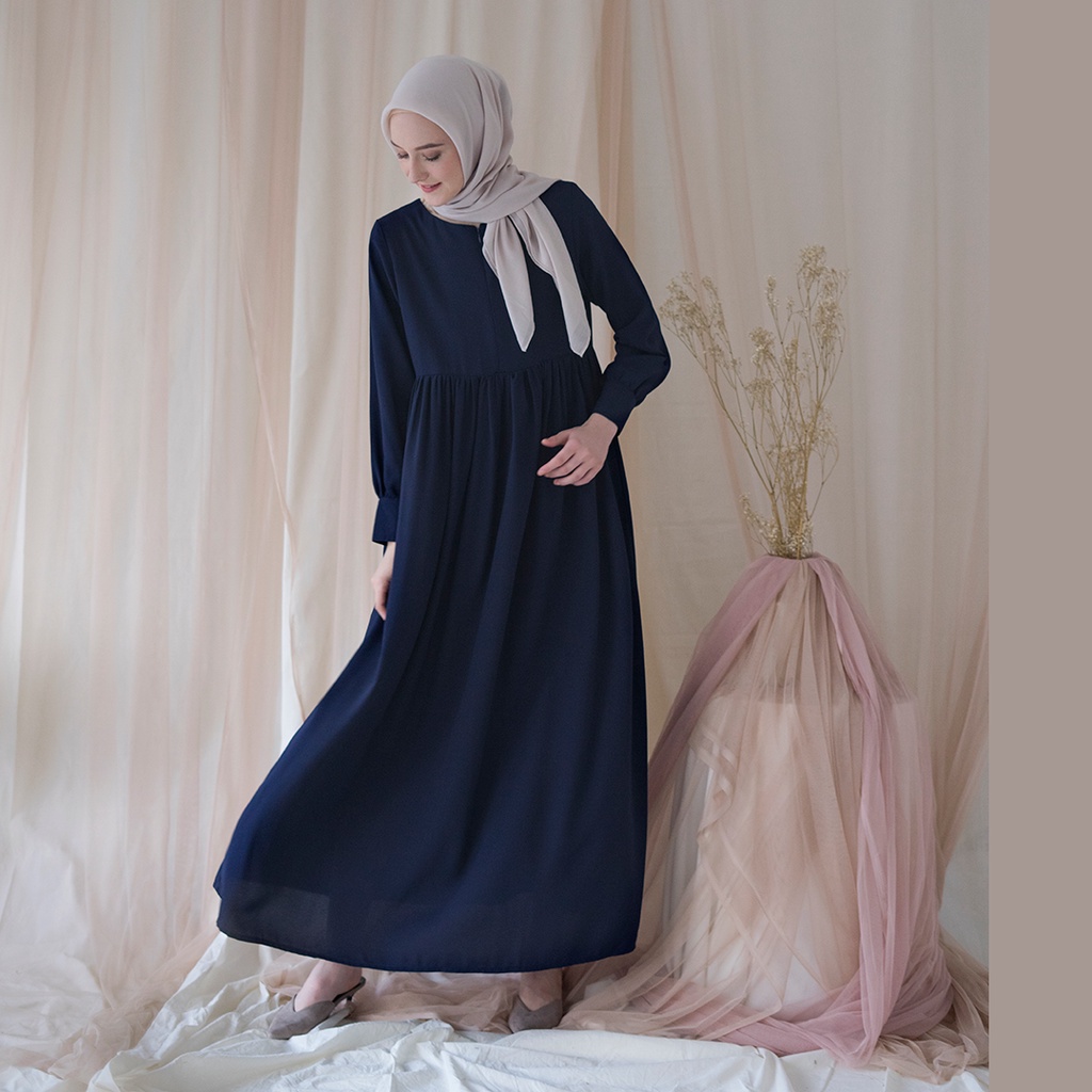 Jual Basic Dress by Aska Label - Gamis Muslim busui dan bumil friendly warna Sand, Navy, Black ...