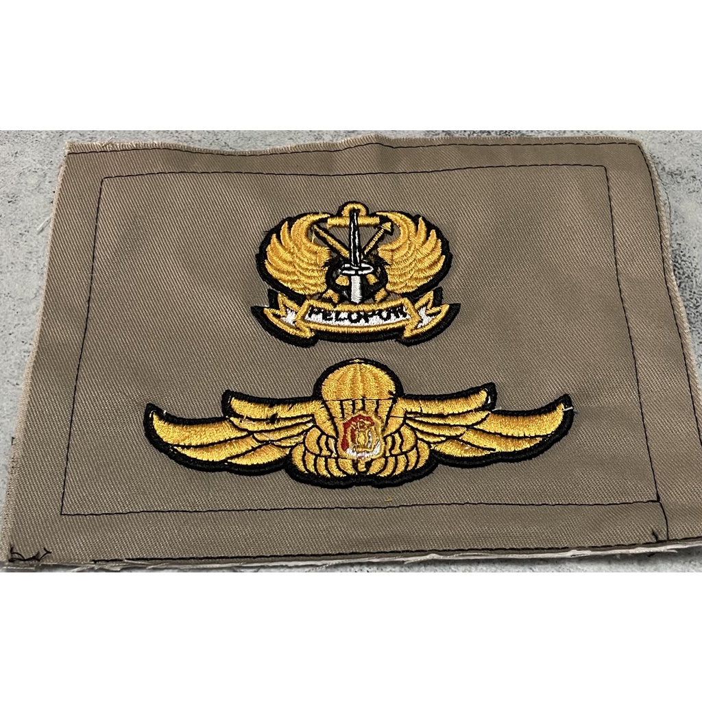 Jual Badge Timbul Brivet Wing Pelopor Tumpuk Para AD Terjun Abu - Bet ...