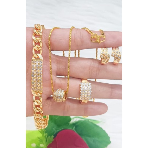 Jual set perhiasan wanita dewasa xuping warna emas | Shopee Indonesia
