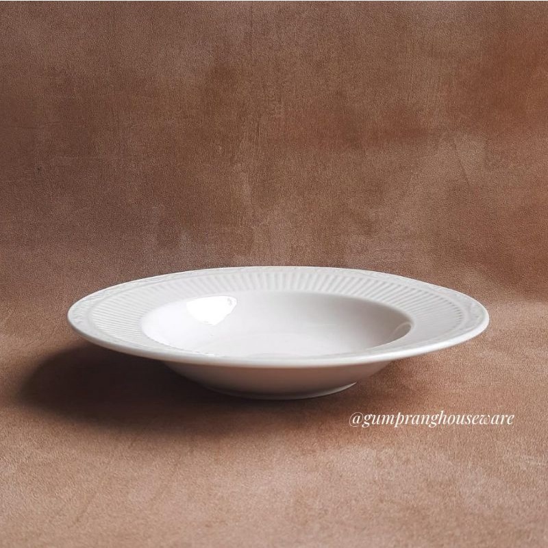 Jual Piring pasta Vintage/ soup plate MIKASA keramik ukir putih ...