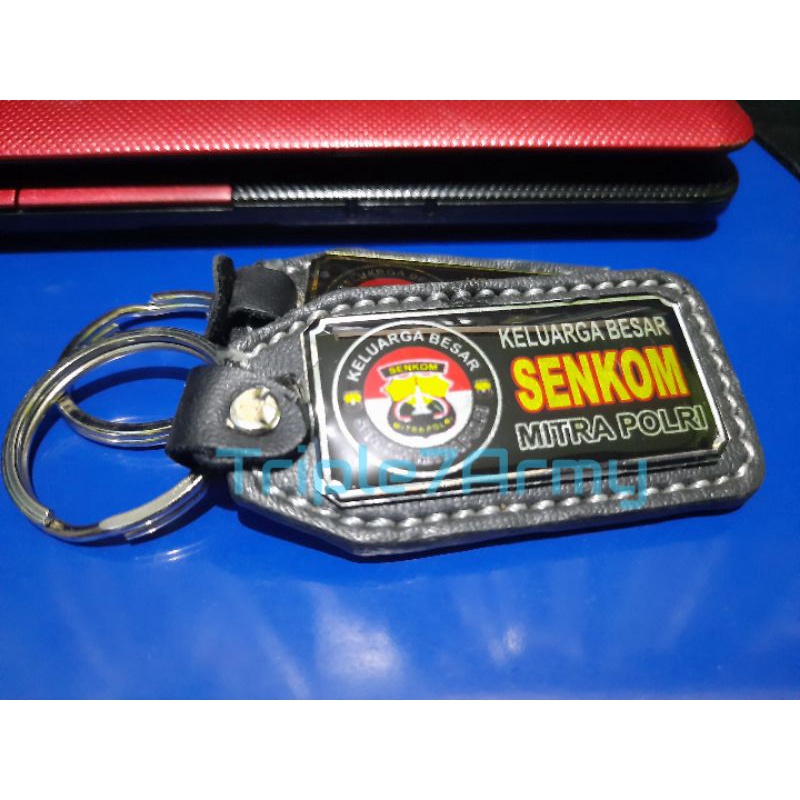 Jual Gantungan Kunci Shopee Indonesia 