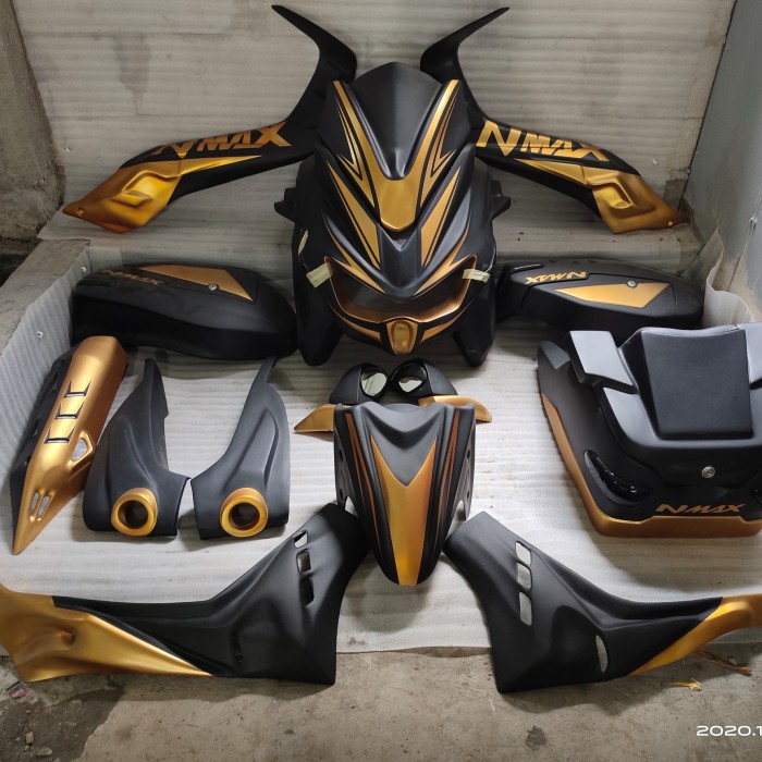 Jual fullbody predator nmax new hitam doff gold - hitam doff gold PNP ...