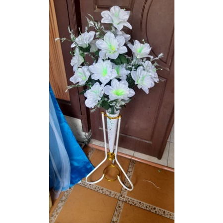 Jual bunga pojok ruangan bunga sudut pohon/bunga amarilis x24 berikut ...