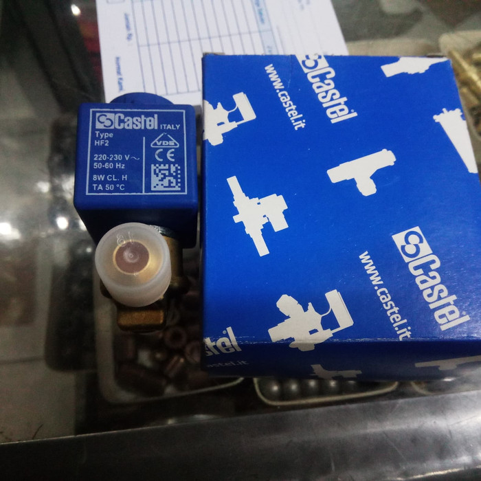 Jual Solenoid Valve Refrigerant Castel type HF2 - 3/8" Flare 220 VAC ...