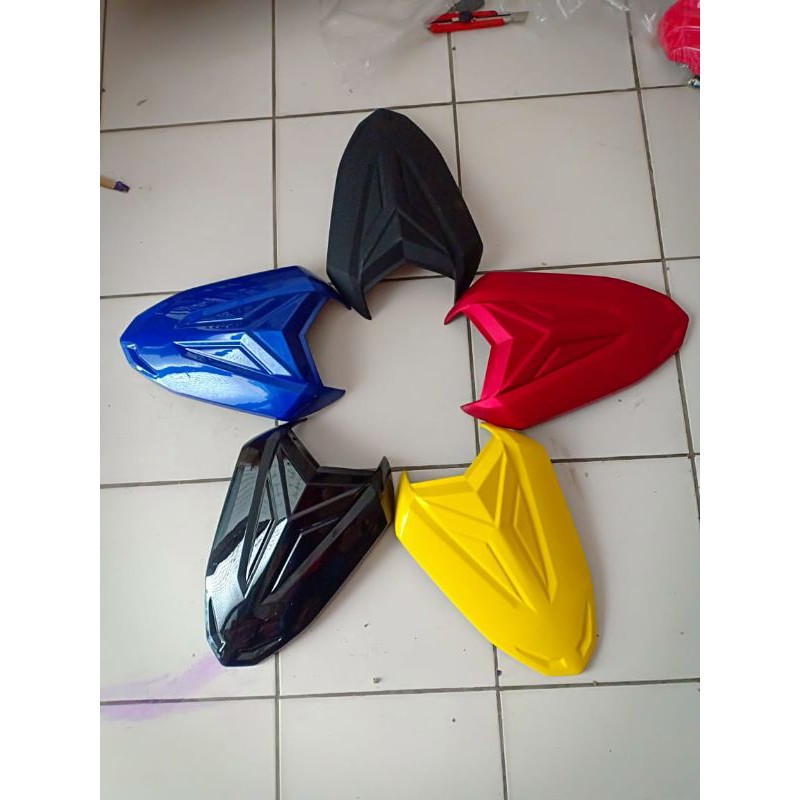 Jual variasi cover jok belakang Yamaha R15 new V3 vva | Shopee Indonesia