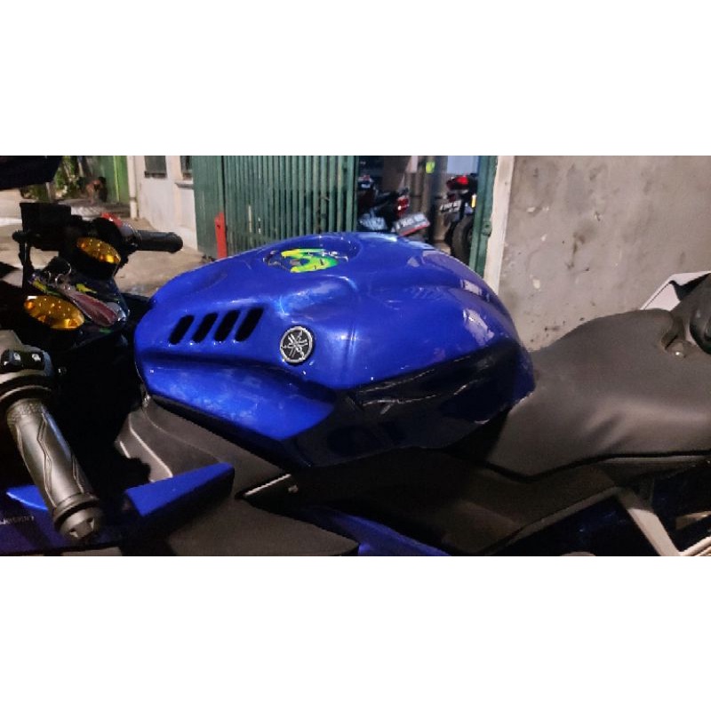 Jual cover tangki r15 v3 model r1 | Shopee Indonesia