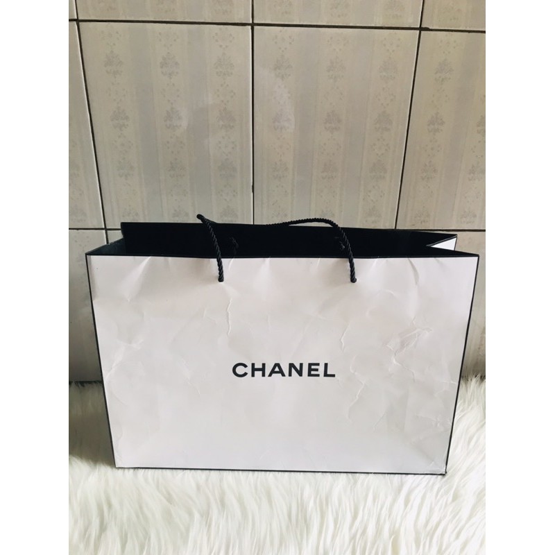 Jual paper bag chanel original store | Shopee Indonesia