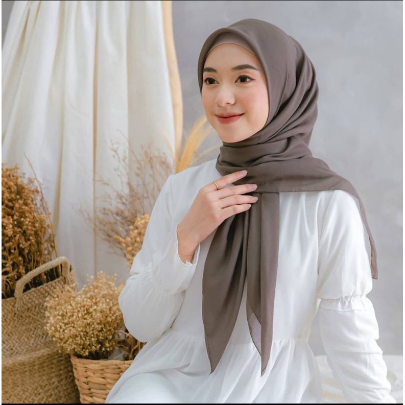 Jual Hijab segiempat voal paris premium segiempat polos | Shopee Indonesia