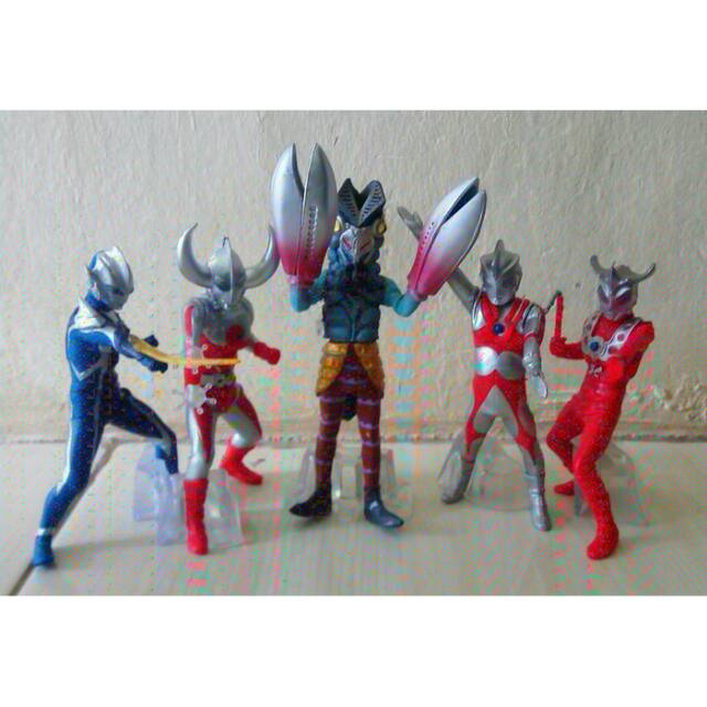 Jual ULTRAMAN | Shopee Indonesia