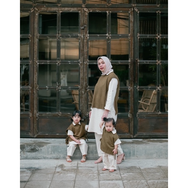 Jual Linen Vest Tali Set by Cameelbaby (UNISEX) | Shopee Indonesia