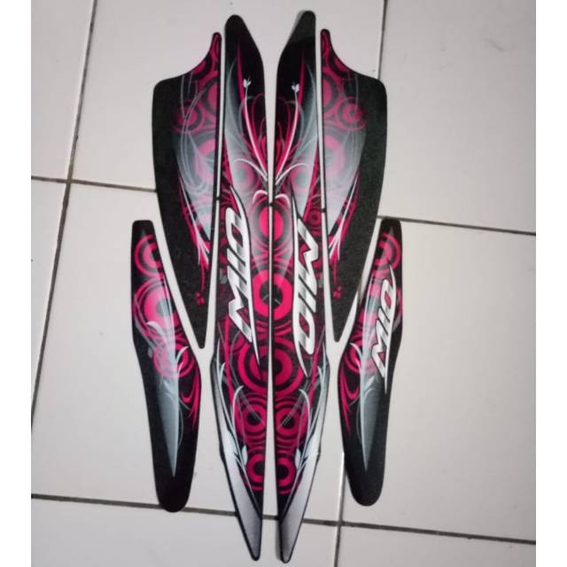 Jual Stiker lis body motor yamaha mio sporty 2011 hitam | Shopee Indonesia
