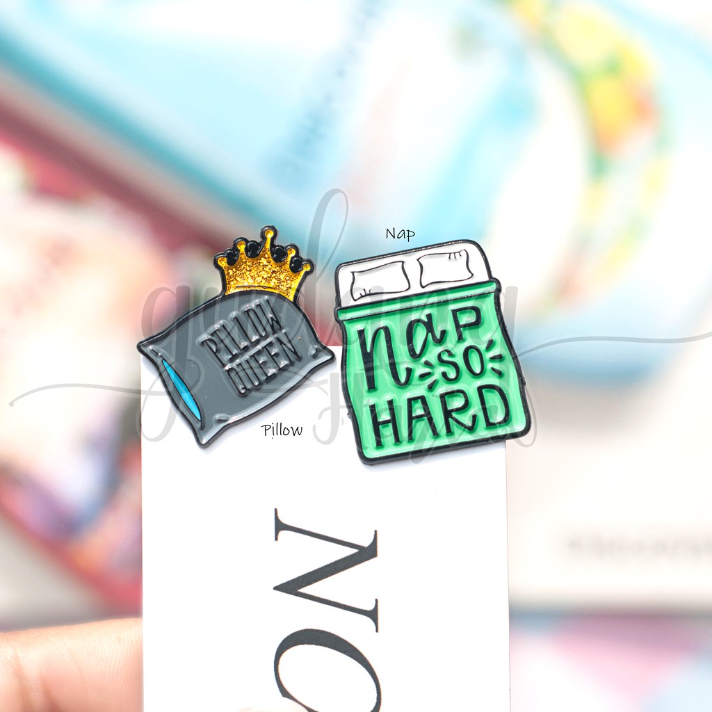 Jual Pin Nap Queen Bros Unik Cantik Murah Pin Lucu Simple GH 208705 ...