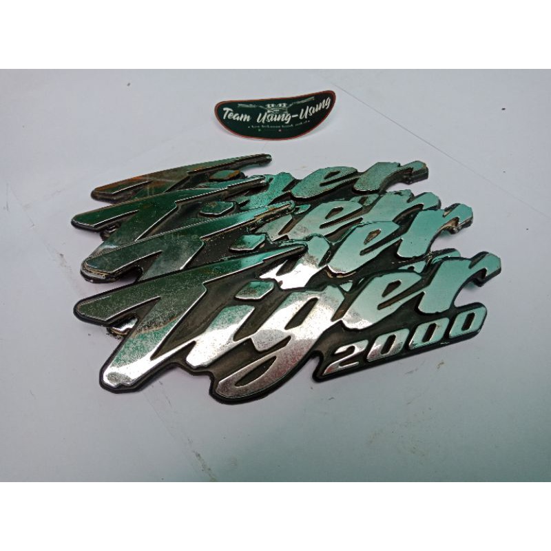 Jual Emblem Tangki Tiger Old 2000 Original Utuh | Shopee Indonesia