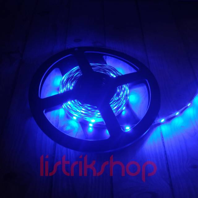 Jual Led Strip SMD2835 5 Meter 4,8W / mtr 12VDC Indoor (Cahaya Biru ...