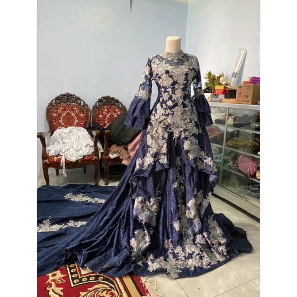 Jual preloved gaun pengantin navy || pl gaun navy biru dongker | Shopee ...