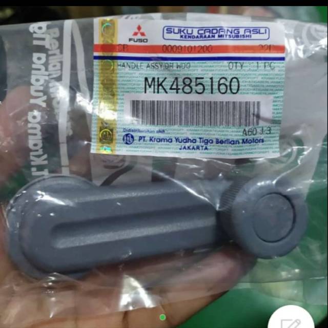 Jual HANDLE PEMUTAR KACA CANTER MK485160 | Shopee Indonesia