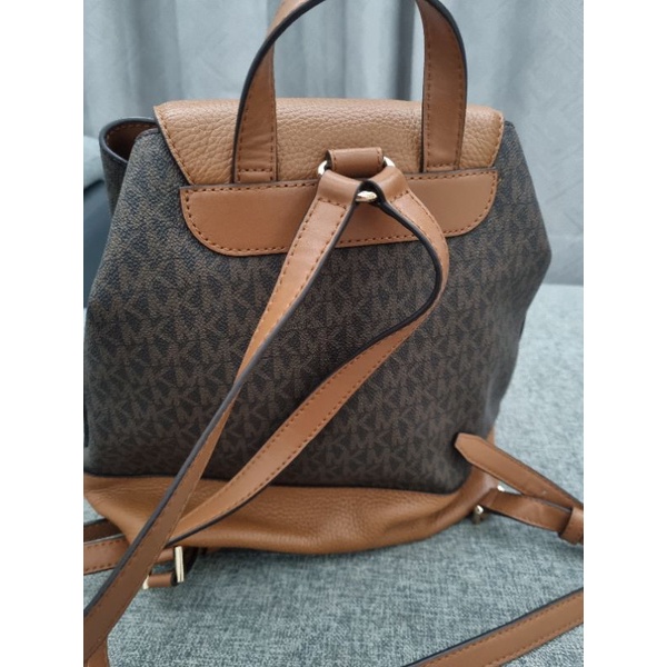 Jual Tas ransel MK (ada sobek dalem) | Shopee Indonesia