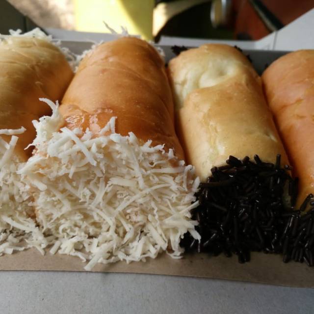 Jual Roti roll jumbo | Shopee Indonesia