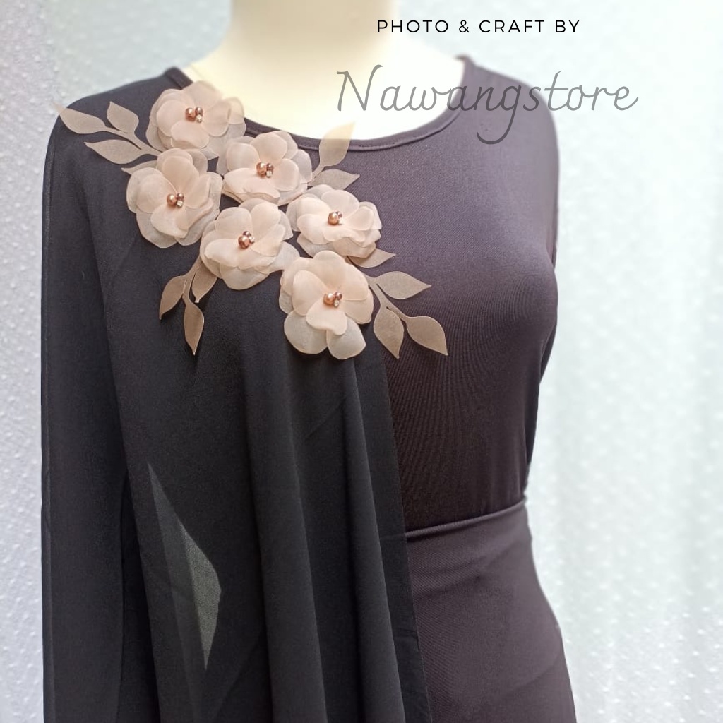 Jual Aplikasi bunga Lotus 6cm&5cm /bunga 3d /kebaya /jahit /brukat ...