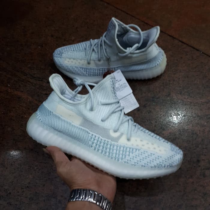Jual Sepatu Adidas Yezzy 350 V2 Cloud White Sport Import Original ...
