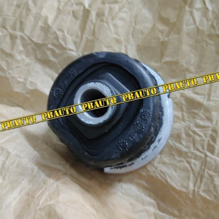 Jual Mounting Body w124 w202 Kecil / Sasis Mounting | Shopee Indonesia