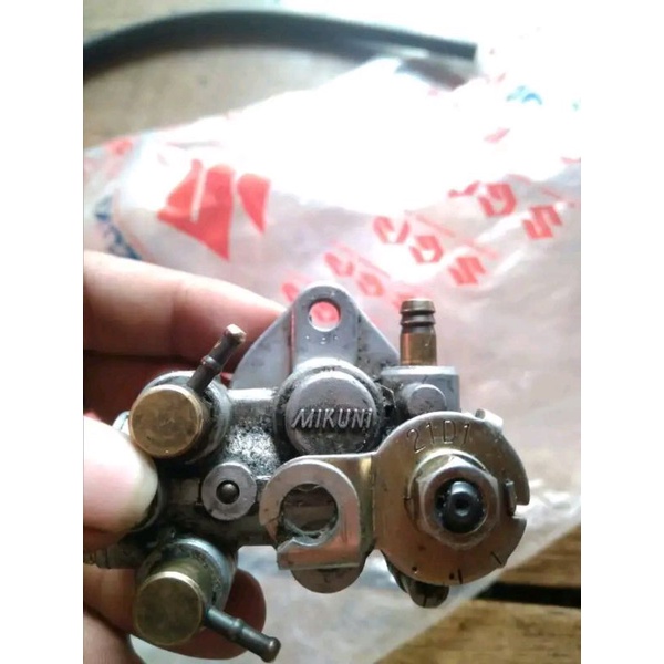 Jual pompa oli satria lumba hiu satria 2tak original | Shopee Indonesia