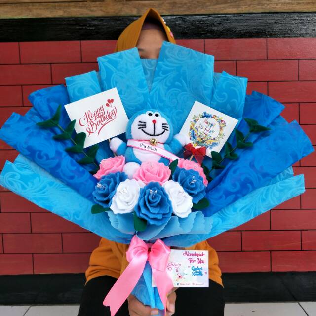 Jual BUKET BUNGA DORAEMON CANTIK MURAH | Shopee Indonesia