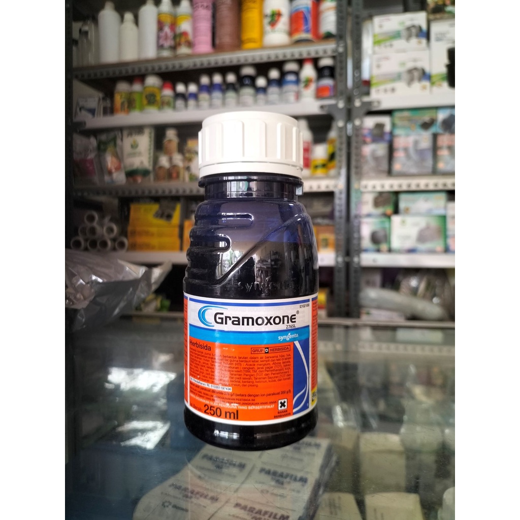 Jual Gramoxone 276SL Herbisida Pembasmi Rumput dan Gulma 250 ml ...