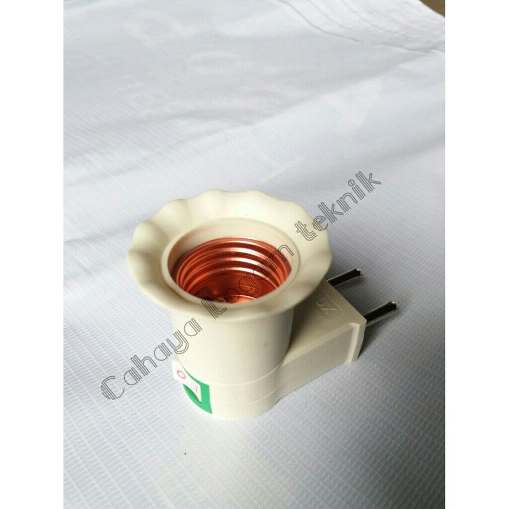 Jual Jual fiting lampu colok switch lamp fitting with switch Murah ...