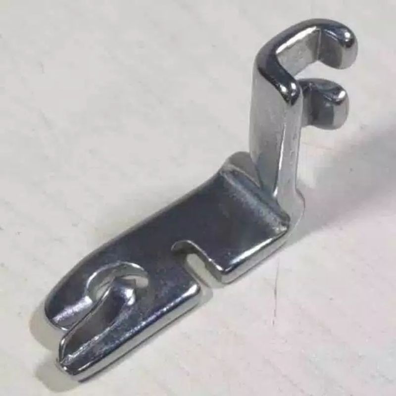 Jual P/N 132 Sepatu / Presser Foot Lilit / Lot / Kelim Mesin Jahit Butterfly | Shopee Indonesia