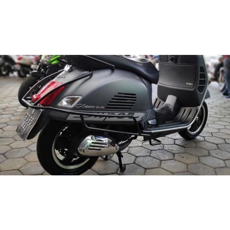Jual crash bar crashbar Vespa matic GTS super aksesoris vespa | Shopee ...