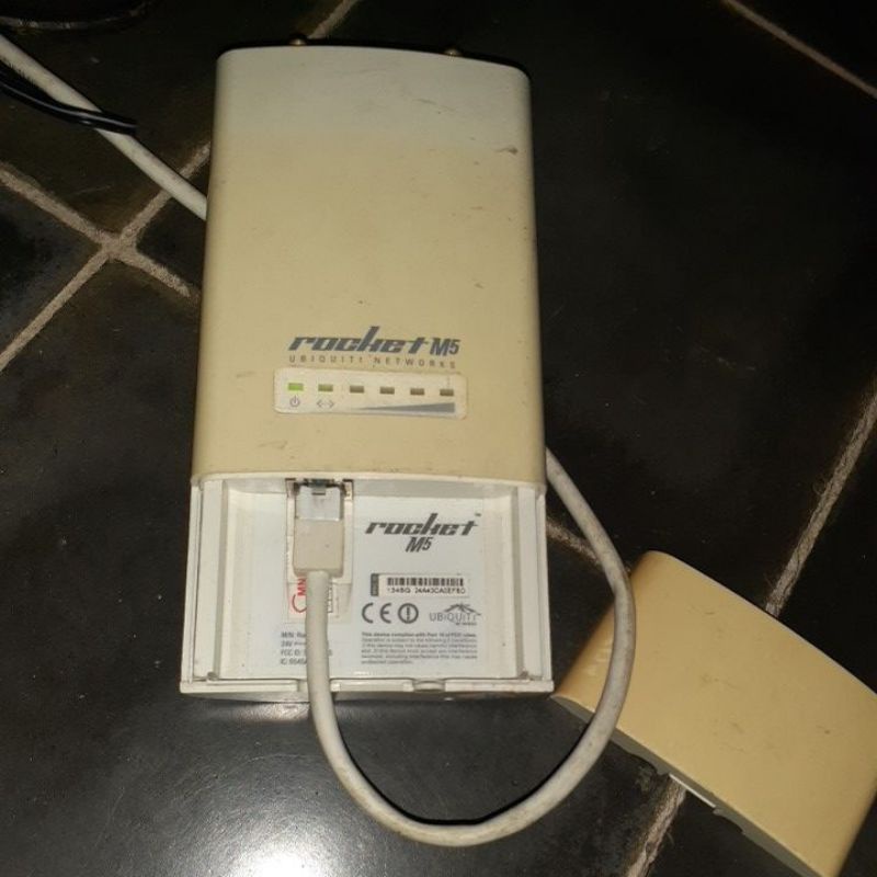 Jual UBNT ROCKET M5 SEKEN | Shopee Indonesia