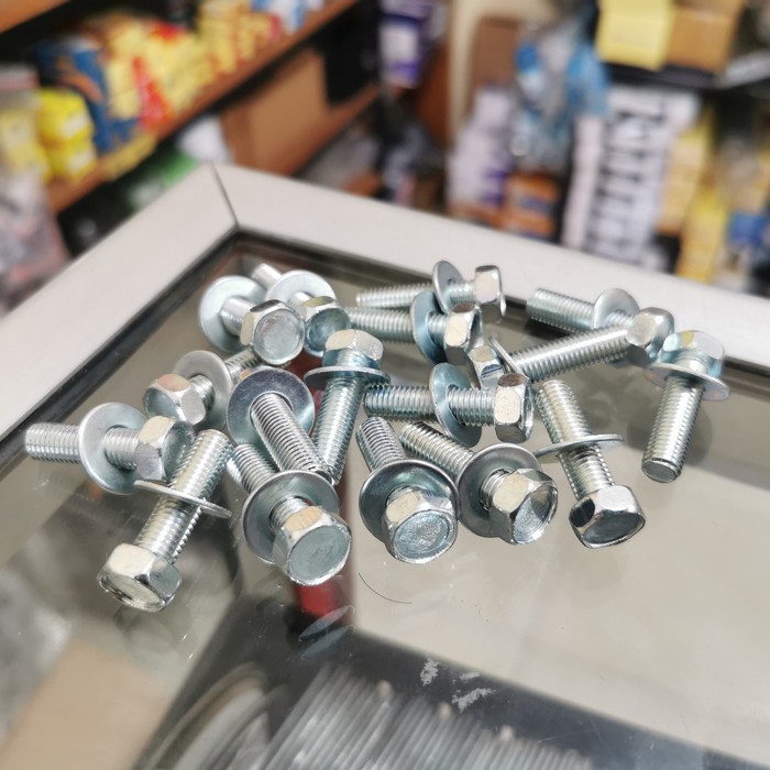 Jual Baut putih 7mm kunci 11 tangki bensin dan jok vespa super sprint ...