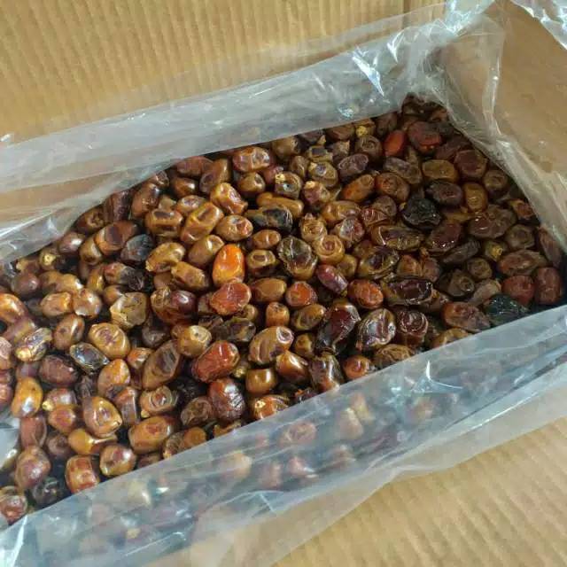 Jual Kurma Emirate gold dates 1kg kurma sayer al saad 1kg murah ...