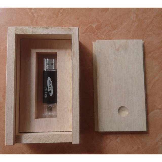 Jual Box kayu tempat flashdisk | Shopee Indonesia